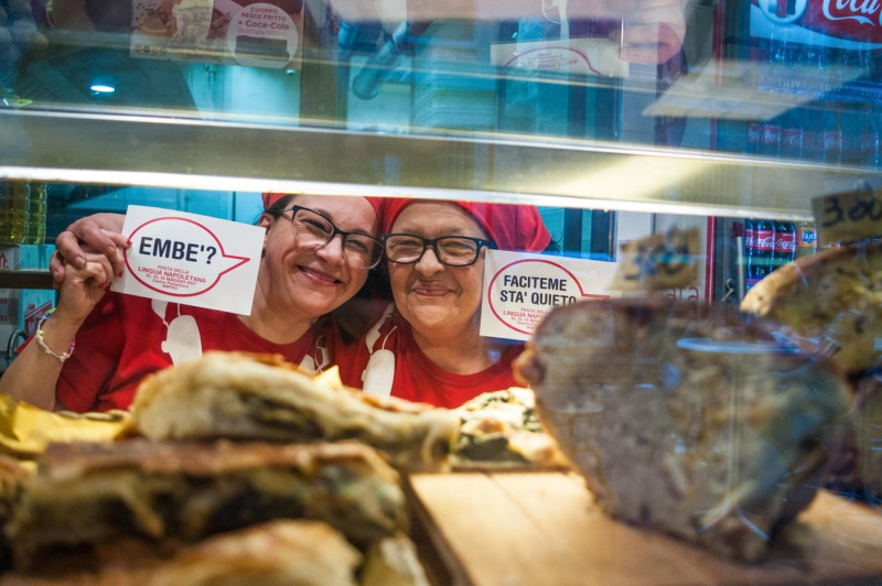 «Embè?», gli stickers in lingua napoletana | Corriere.it