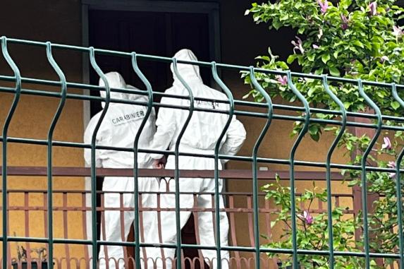 Mapello, sopralluogo della Scientifica a casa di Stefania Rota ...