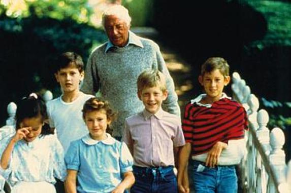 Villa Frescot, la «Reggia Agnelli» in vendita a Torino. Scorci e storie ...