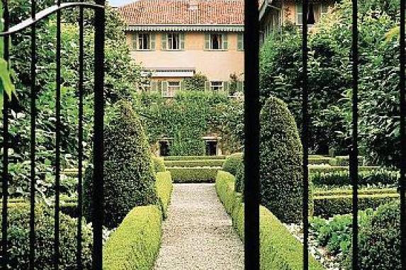 Villa Frescot, la «Reggia Agnelli» in vendita a Torino. Scorci e storie ...