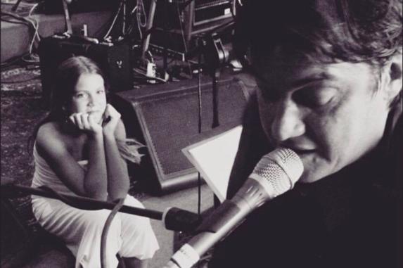 La «fuga» in Sardegna, le polpette di Fantozzi e la famiglia: Alice De ...