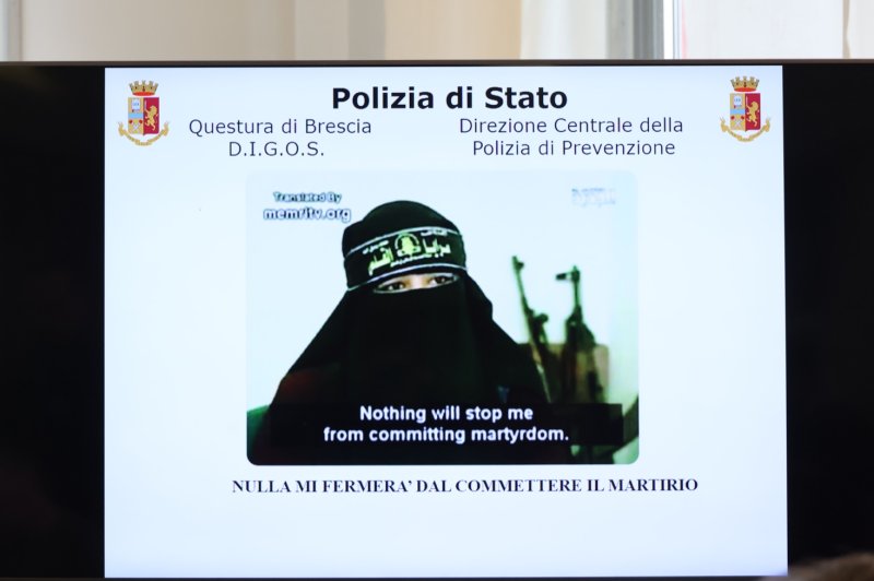 Dallodio Contro Gli Ebrei Alle Donne Schiave I Messaggi Social Dei Pakistani Arrestati