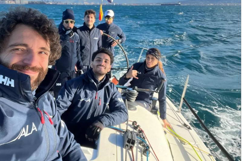 Soulaima, la barca dell'azienda Ala che vince con il team building ...