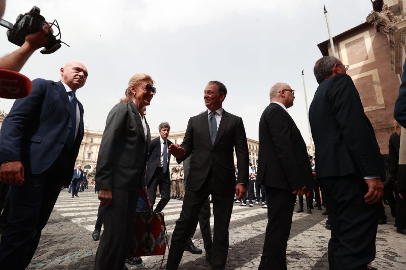 Le immagini dei funerali di Claudio Graziano a Roma. La Russa e ...