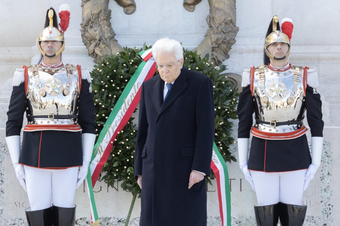 Le foto della cerimonia all'Altare della Patria per l'Unità d'Italia: l ...