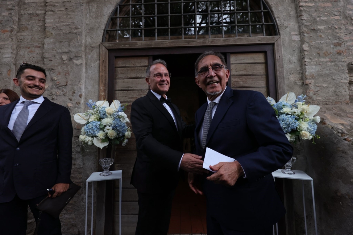 Il matrimonio di Edmondo Cirielli e Maria Rosaria Campitiello alle ...