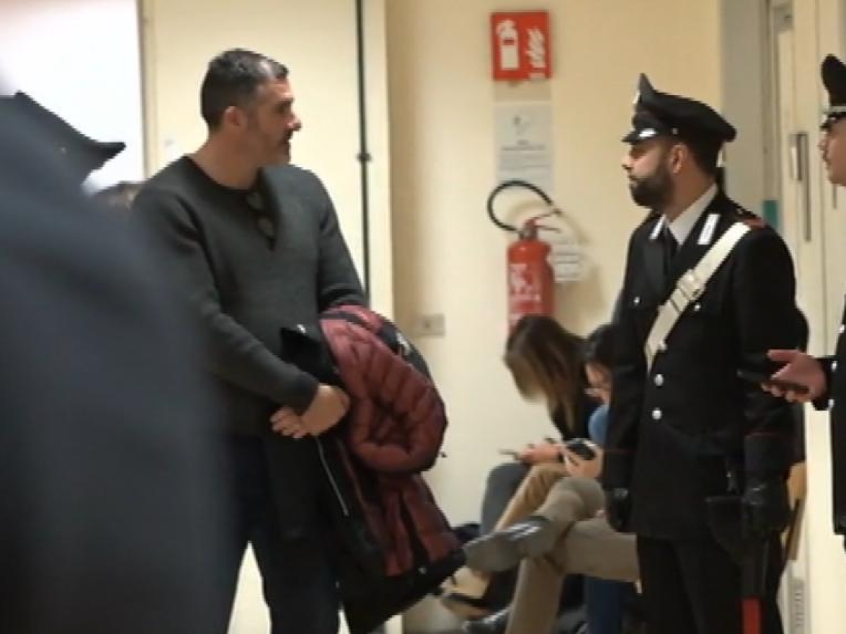 Mattia Lucarelli e Federico Apolloni accusati di stupro di gruppo, l'interrogatorio: «Serata ...