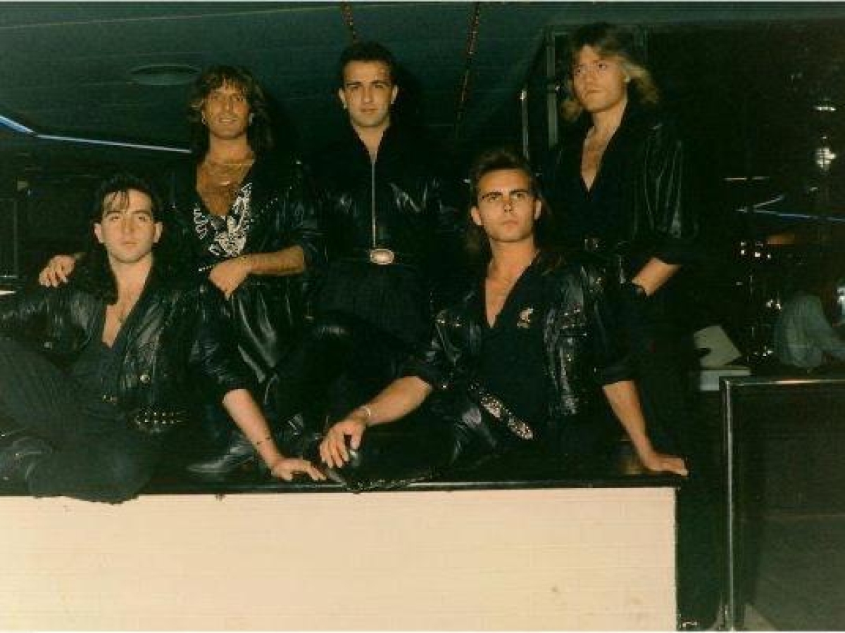 Riapre il Blow Up di Rimini, la discoteca dove è nato il mito di Zanza ...