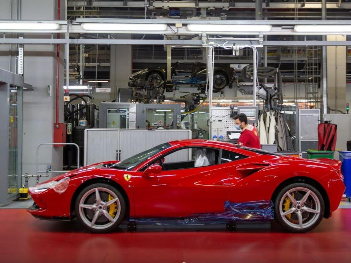 Ferrari, utili record a 1,2 miliardi, bonus dipendenti a 13.500 euro ...
