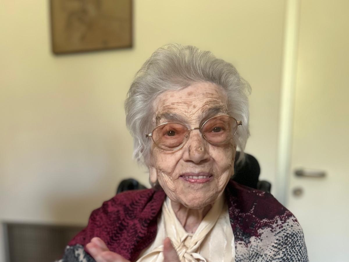 Goti Bauer, compie 100 anni una delle ultime testimoni della Shoah: «Da ...