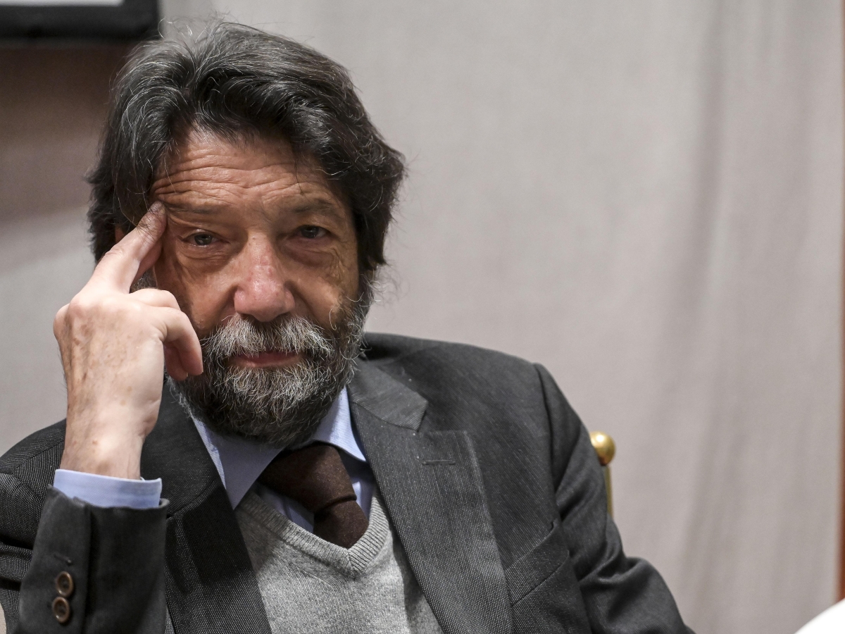 Il filosofo Massimo Cacciari e il Giubileo: «Momento tragico. La gente ...