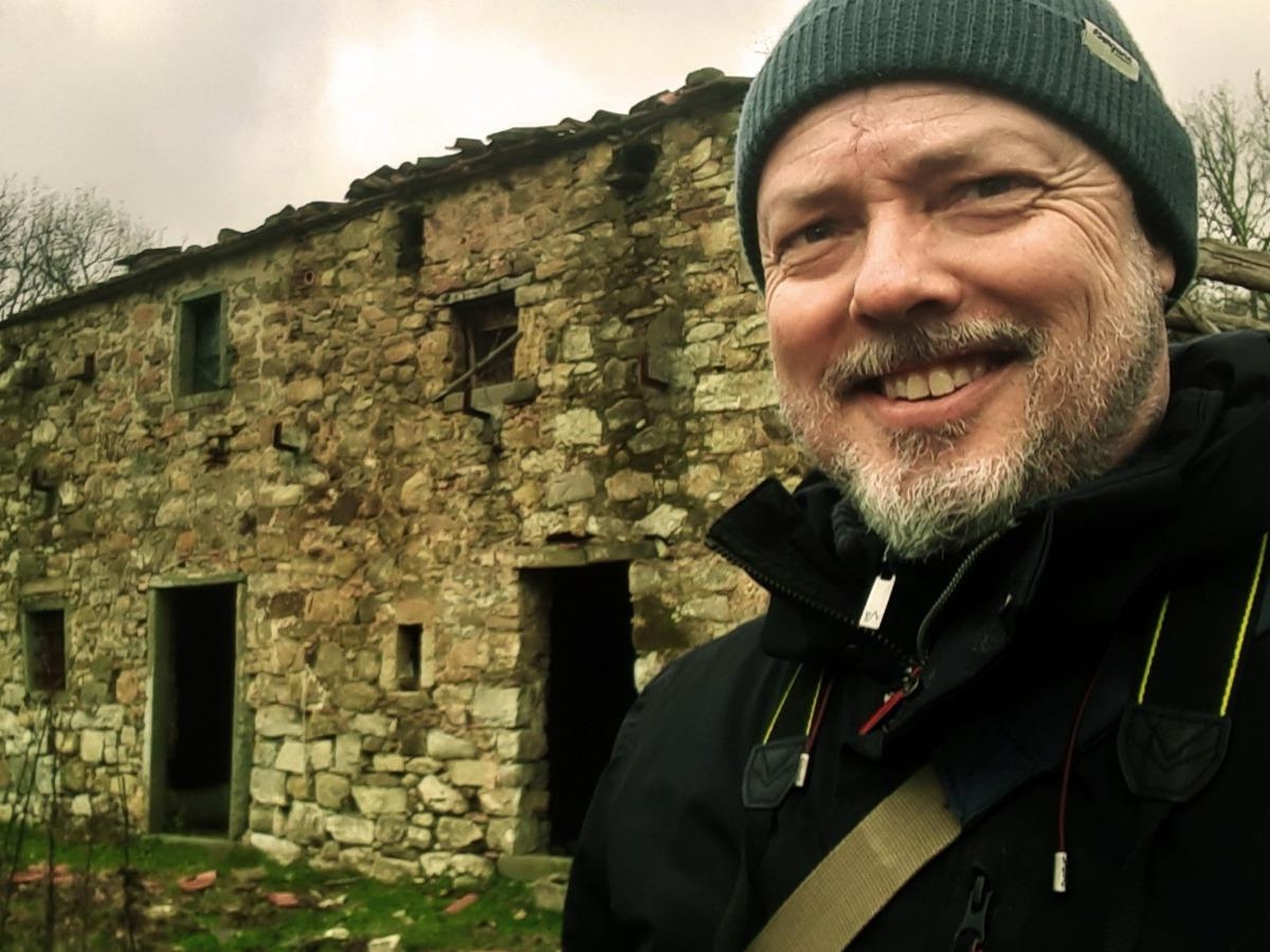 La storia di Antoni Pisani: da Oslo alle montagne di Lucca, alla ricerca delle radici dei suoi ...