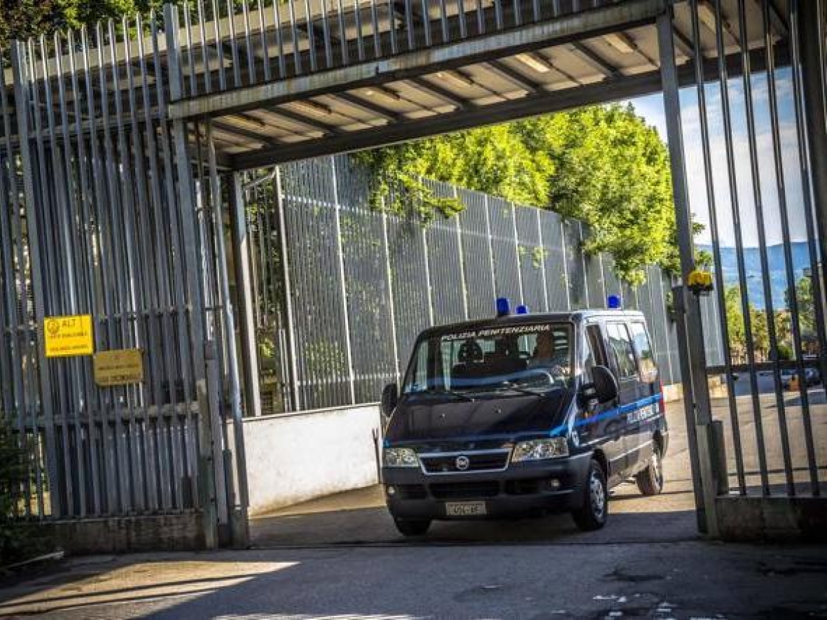 Carcere di Bergamo, giovane morto in cella. «Situazione difficile per tutti» | Corriere.it