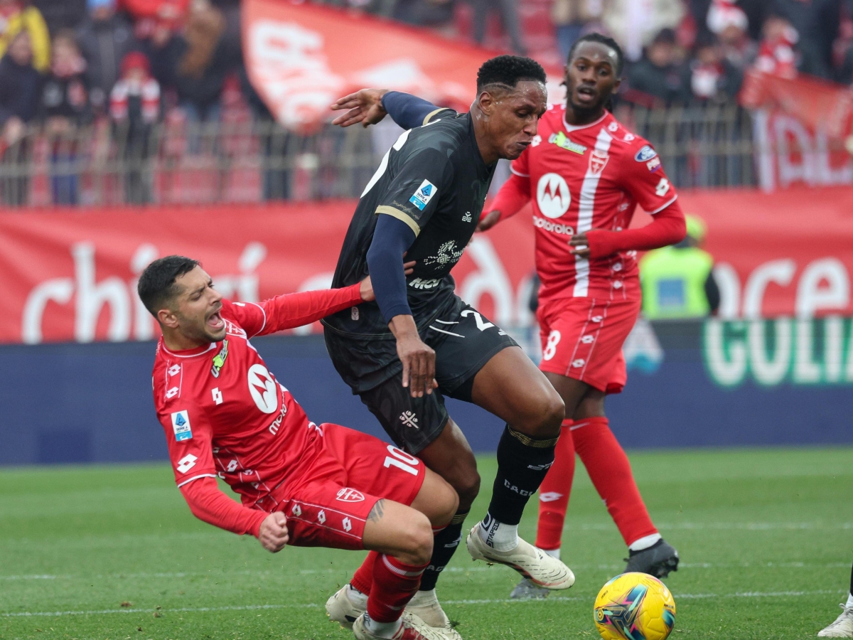 Monza-Cagliari, risultato: 1-2. Marta Fascina in tribuna | Corriere.it
