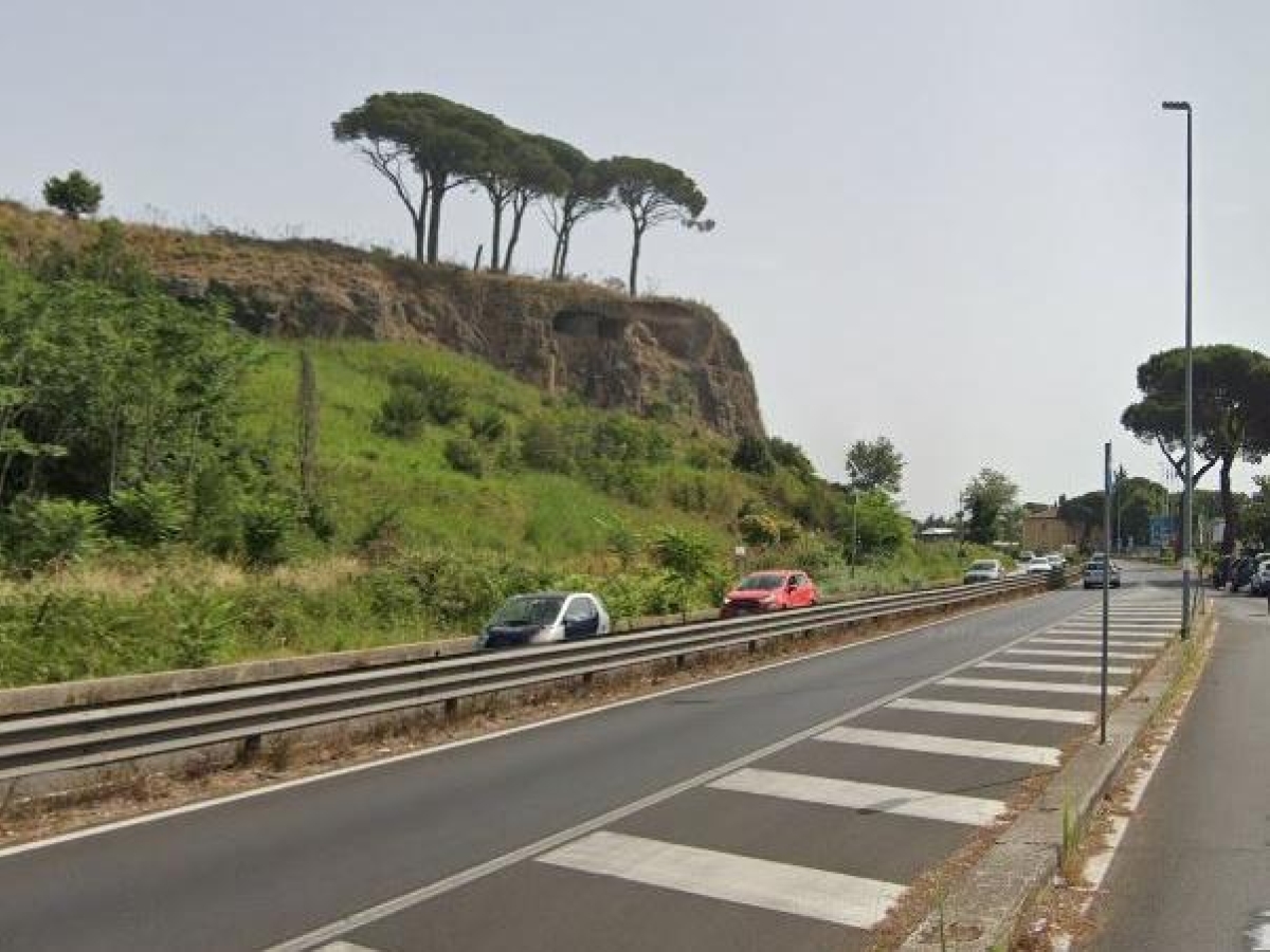 Via Flaminia a Roma riaperta dopo i lavori: una barriera di 80 metri ...