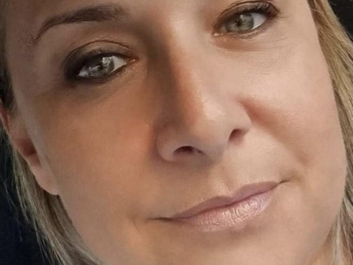 «Il mio cuore fa le bizze» poi il malore in classe: l'insegnante ...