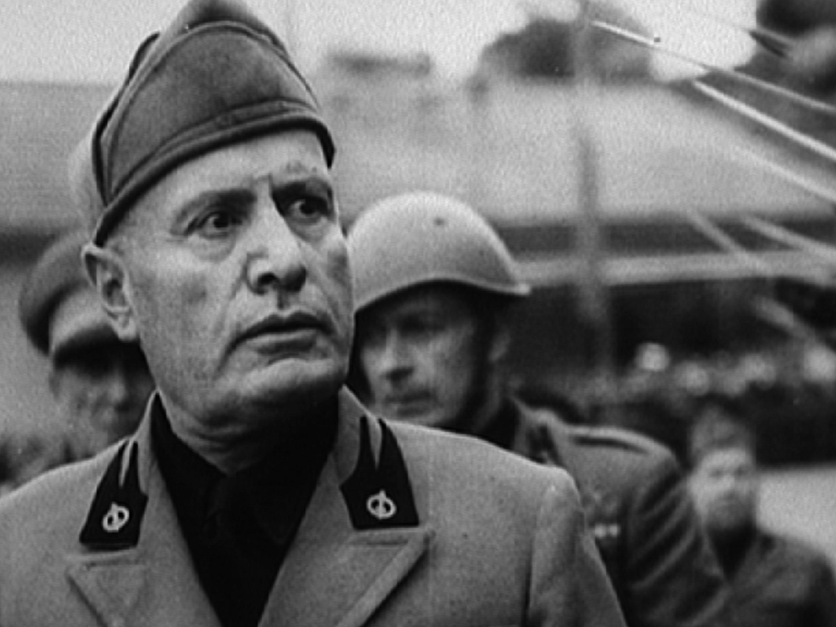 Gli ultimi giorni di Mussolini: la fuga da Milano, l'arresto a Dongo ...