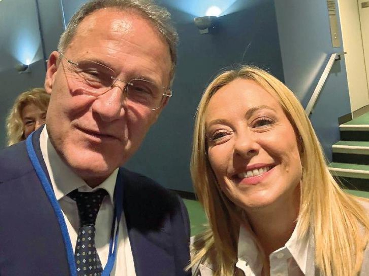 Chi è Edmondo Cirielli, il viceministro e carabiniere candidato ...