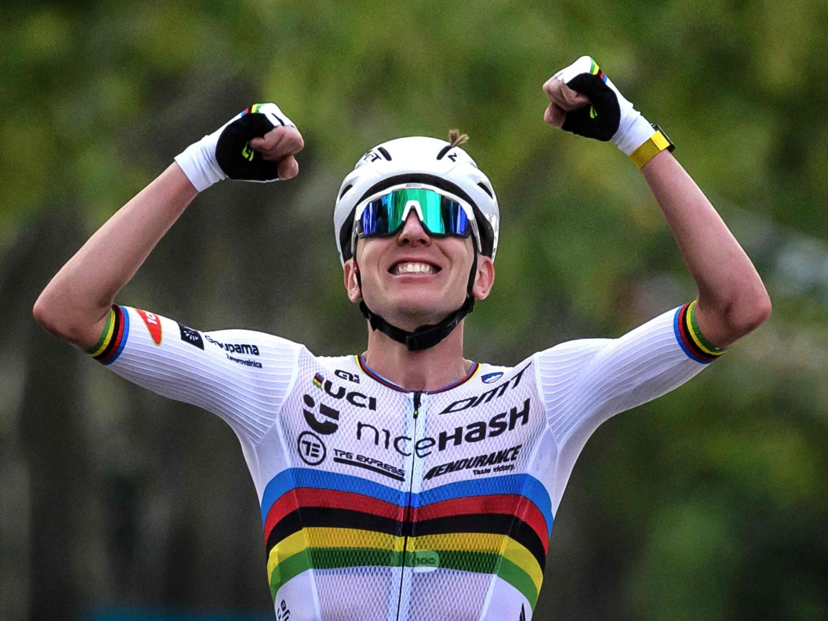 Tadej Pogacar vince la Tre Valli Varesine: è il secondo successo dopo quello nel 2022 | Corriere.it