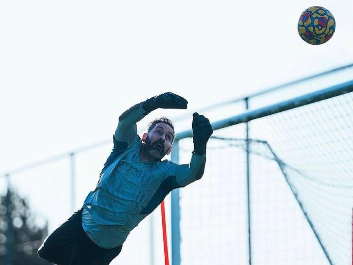 Scott Carson si ritira: 4 presenze e 14 trofei. L'ex portiere di ...