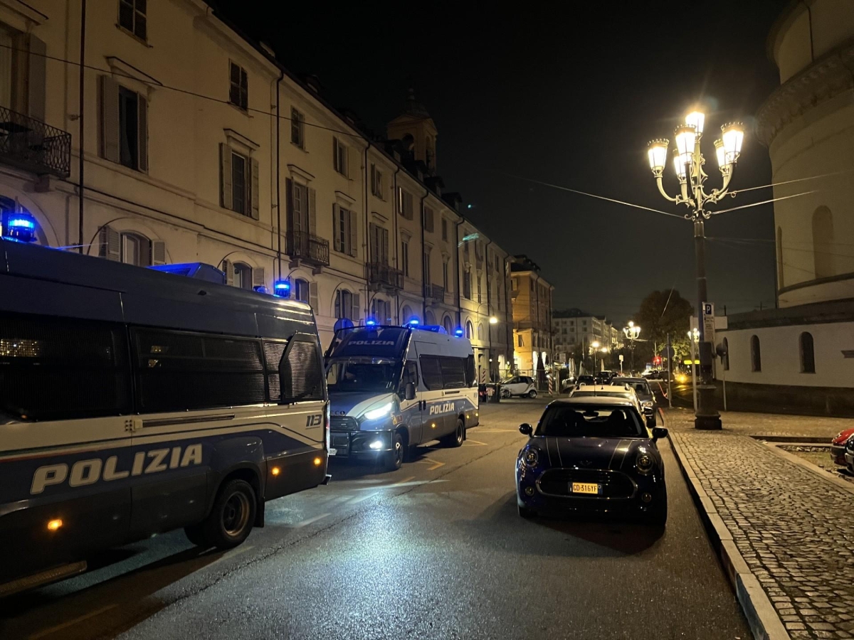 Derby Juventus-Torino, tentato blitz di ultras granata in centro: una ...