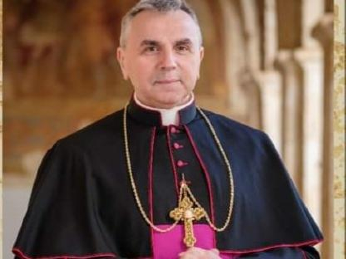 Bari, «Maria è una donna che sa ubbidire, ditelo alle femministe». Le frasi choc del nunzio ...