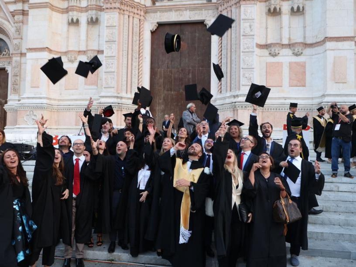 Emilia-Romagna, lo studio della Regione sul gender gap: «Nel privato le ...