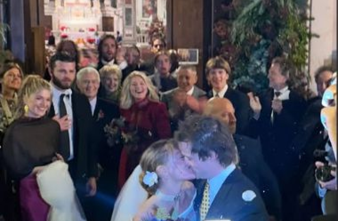 Le immagini del matrimonio di Virginia Asia Agnelli | Corriere.it