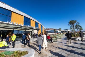 Merlata Bloom, inaugurato il super mall da duecento vetrine che punta a ...