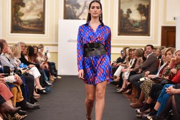 L'inno all'amore, e alla moda, di Alessio Visone | Corriere.it