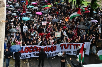 Sciopero per Gaza: dopo i blocchi su strade e binari un corteo di ...