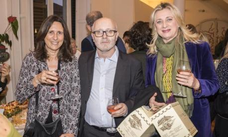 Airc, le uova per la ricerca da Ascione | Corriere.it