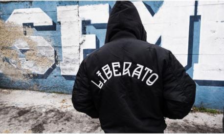 Liberato, l'esordio sei anni fa, il successo, la data simbolo del 9 ...