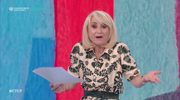 Crozza-Trump manda il suo messaggio all'Europa: «Baciatemi il ...