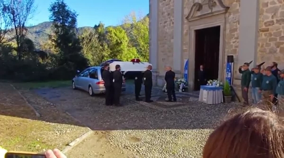 Chi era Thiago Elar, il tiktoker che aveva raccontato la malattia sui ...