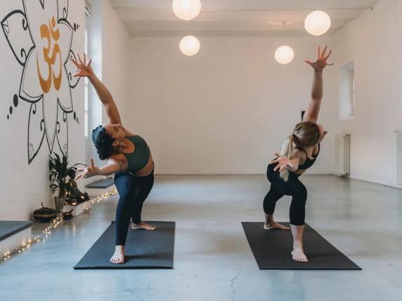 Yoga a Firenze: scuole e stili da provare (almeno una volta) | Corriere.it