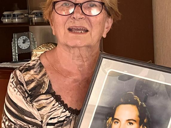 Omicidio di Laura Bigoni, caso riaperto dopo 30 anni. La mamma: «Dormo nel letto dove trovai ...