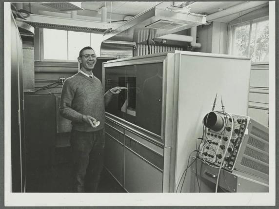 Morto Thomas Kurtz, l'inventore del Basic (che ha aiutato Bill Gates a ...