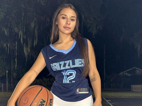 Sophie Rain pubblica i suoi guadagni su Onlyfans: 43 milioni in un anno ...