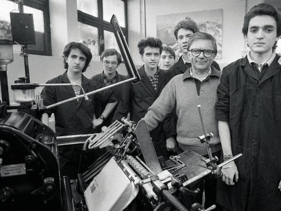 Don Antonio Mazzi: «Ho perso mio padre a 13 mesi, nell’aldilà vorrei ...