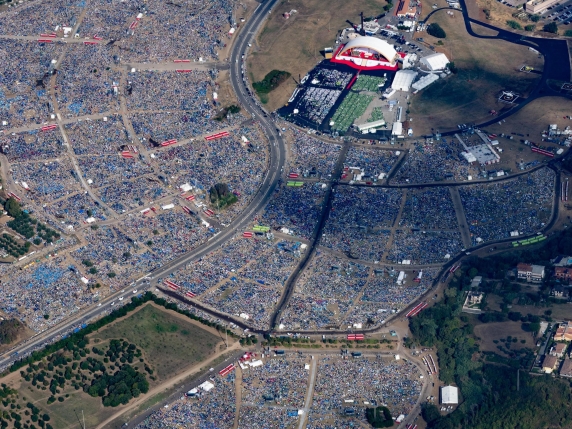 Giubileo dei Giovani 2025, la diretta | Un milione alla messa del Papa ...