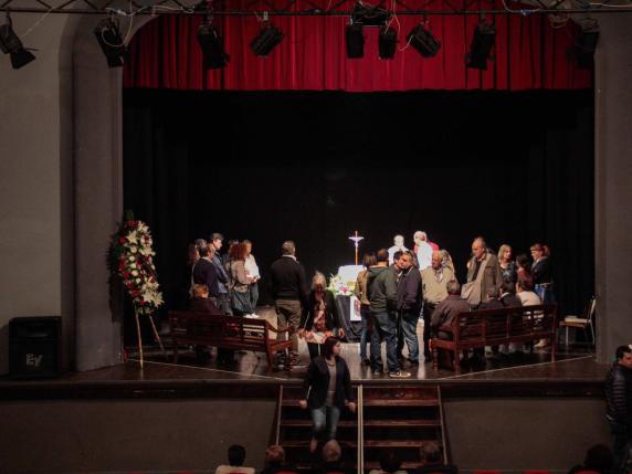 Carlo Monni, 10 anni dopo il suo «ultimo spettacolo»: il funerale come ...