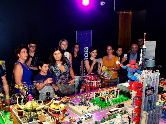 Brick Art, l'arte dei mattoncini Lego in mostra a Palazzo Belloni ...