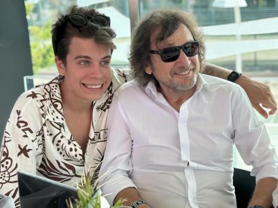 Casa Cecchetto, il tempio pop di Claudio, Mapi Danna, Jodi e Leo: «Da ...