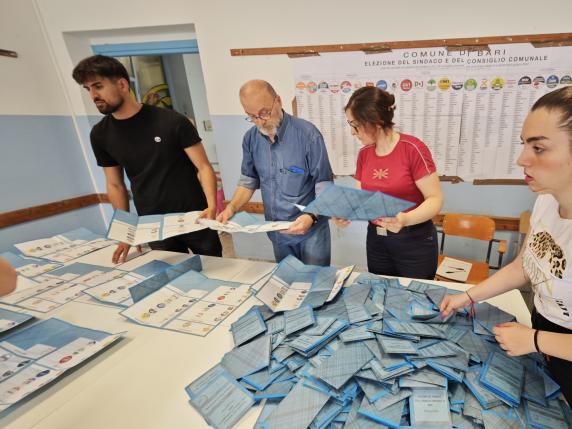 Bari, i risultati delle elezioni comunali in diretta: spoglio e dati ...