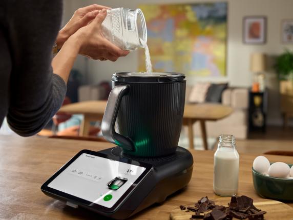 Bimby TM7 è la nuova versione del celebre robot da cucina: può ...