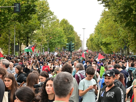 Sciopero per Gaza: dopo i blocchi su strade e binari un corteo di ...