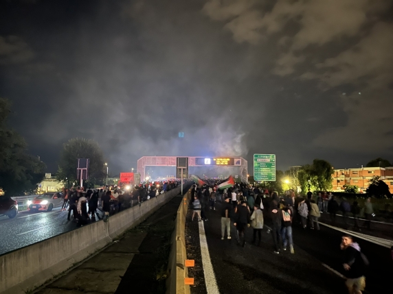 Sciopero per Gaza: dopo i blocchi su strade e binari un corteo di ...