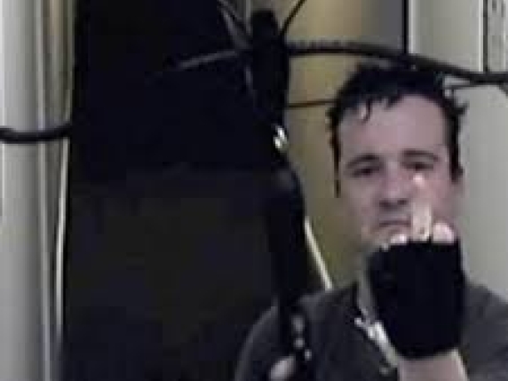 Chi è Stephen Griffiths, «il cannibale con la balestra»: Osama bin ...