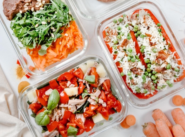 «Meal prep», le 5 lunch box con piatti unici e completi da 600 chilocalorie ciascuno